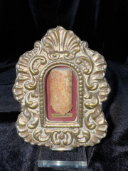 Exquisite 19th Century Reliquary with the Sacred Relics of Saint ...