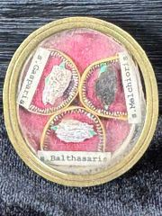 Exquisite Oval Reliquary with Relics of the Three Magi (Ex Ossibus ...
